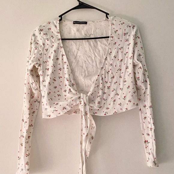 Brandy Melville | Tops | Brandy Melville Long Sleeve Wrap Top | Poshmark